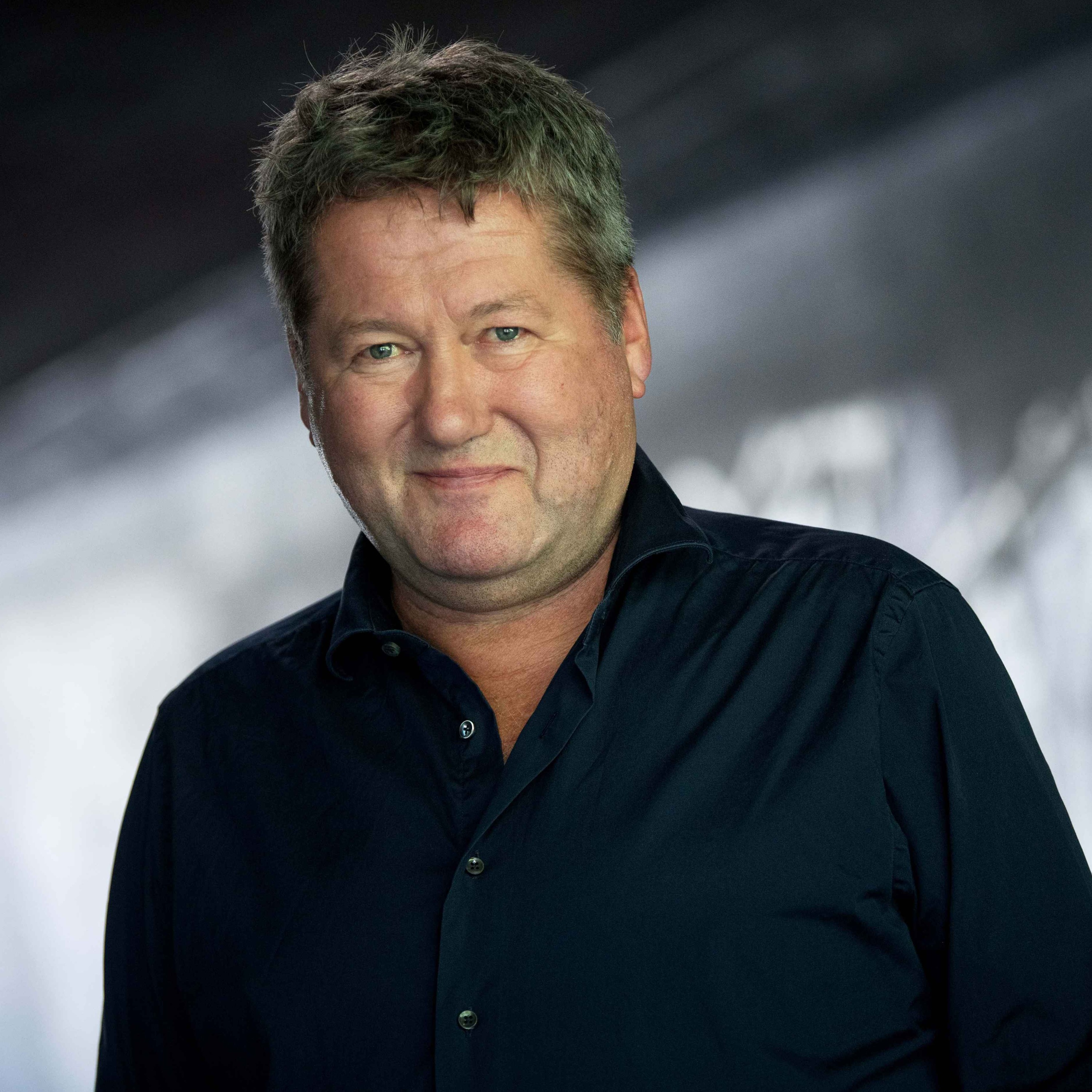 Bjarne Brøndbo om bilvrak, elbilbatterier og E6 - Mil etter mil - en ...