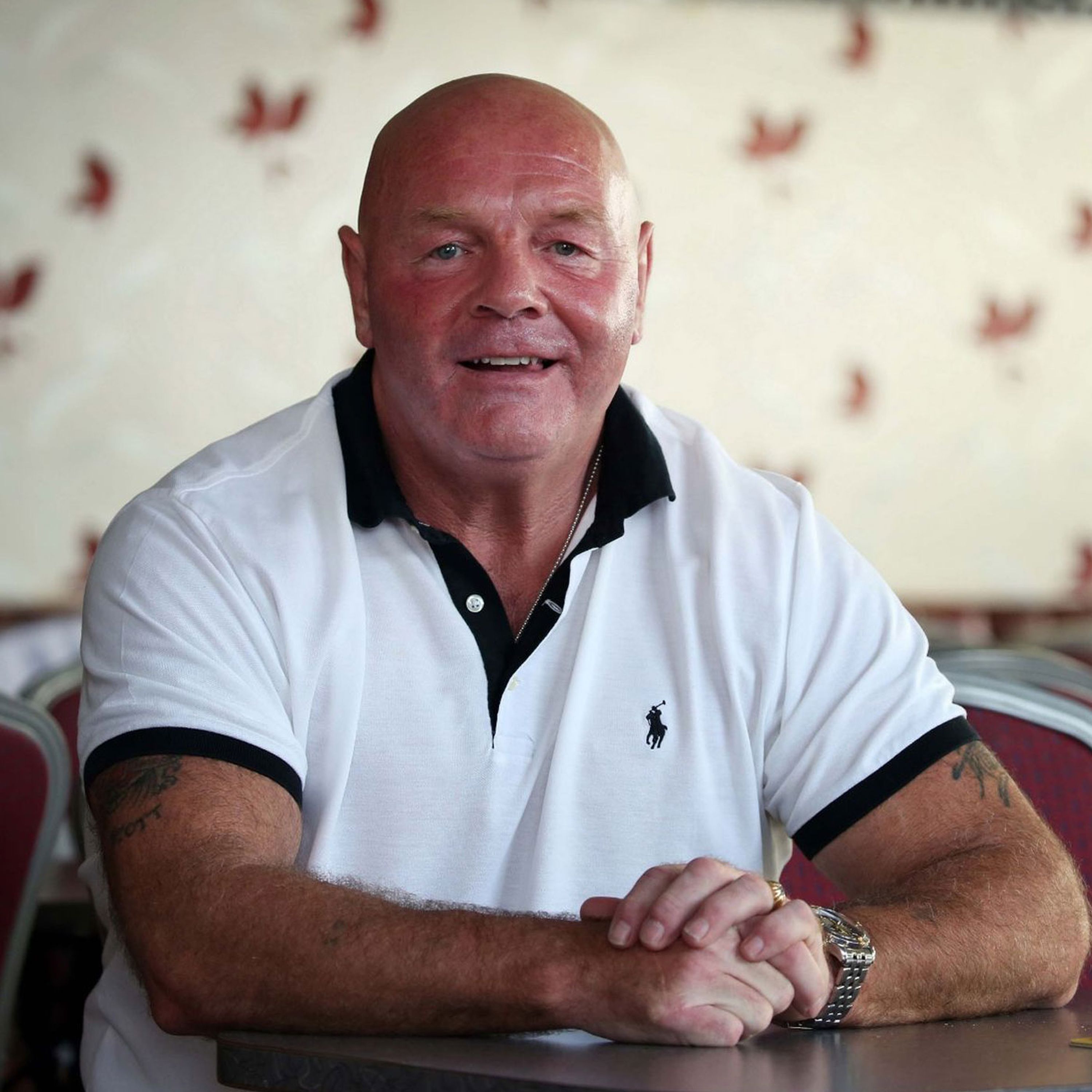 From Nightclub Bouncer To Cosmic Faith Healer | Room 104 on Acast